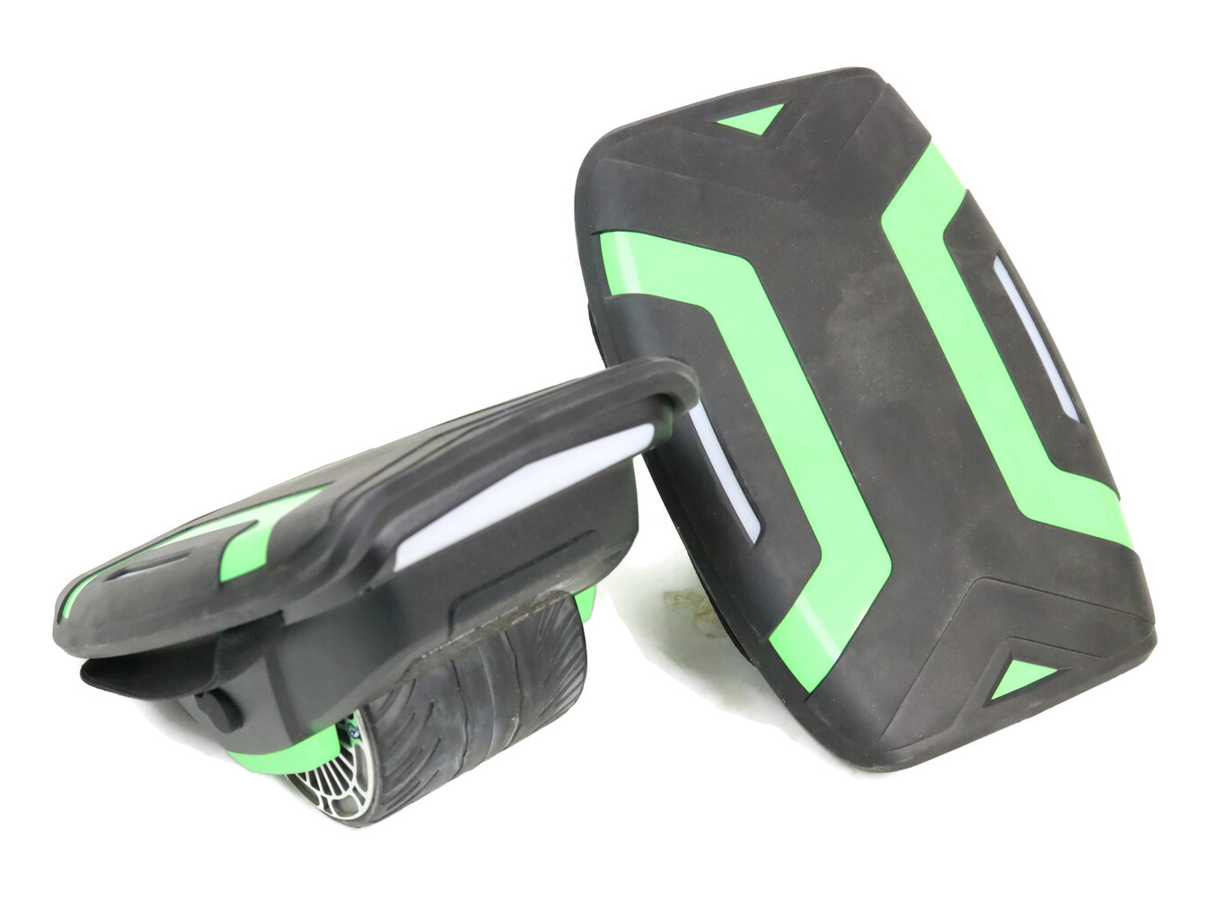 VOYAGER SPACE SHOES HOVER SKATES WITH DUAL 320W MOTORS AND 6.2 MPH MAX ...