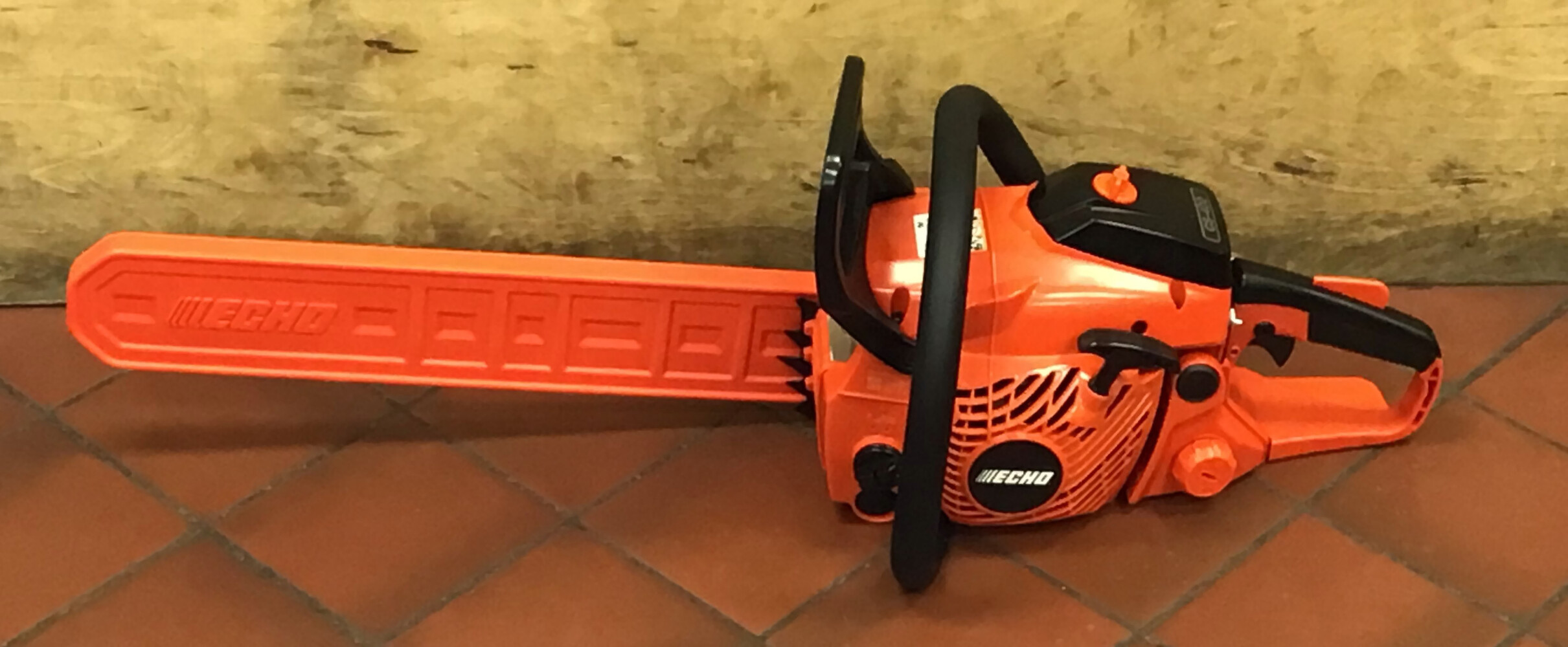 Echo cs400 18 in. 40.2 cc Gas 2-Stroke Cycle Chainsaw | USA Pawn