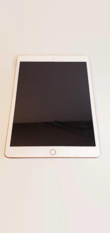 Ipad (7th Gen) 32GB Cellular + Wi-Fi - Rose Gold | USA Pawn