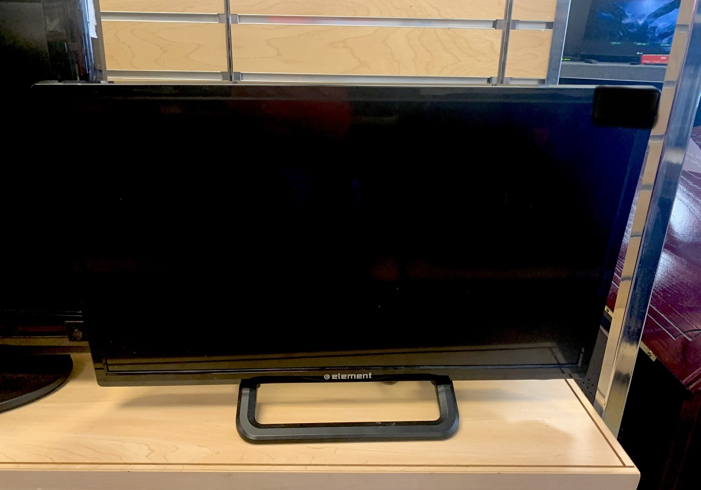 Element 24" LED TV Model: ELEFW248 with Remote | USA Pawn