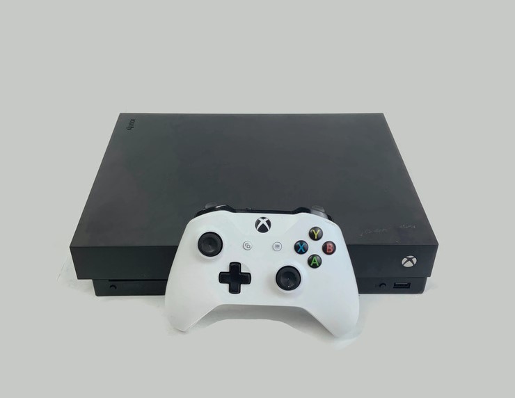 Microsoft Xbox One X 1TB 4k Blu Ray Gray Console with White Controller ...