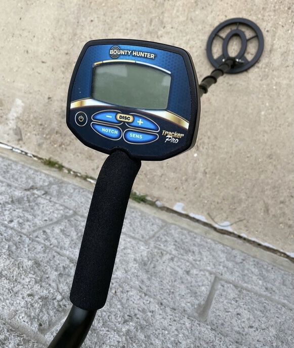 Bounty Hunter Tracker PRO Adjustable Metal Detector | USA Pawn