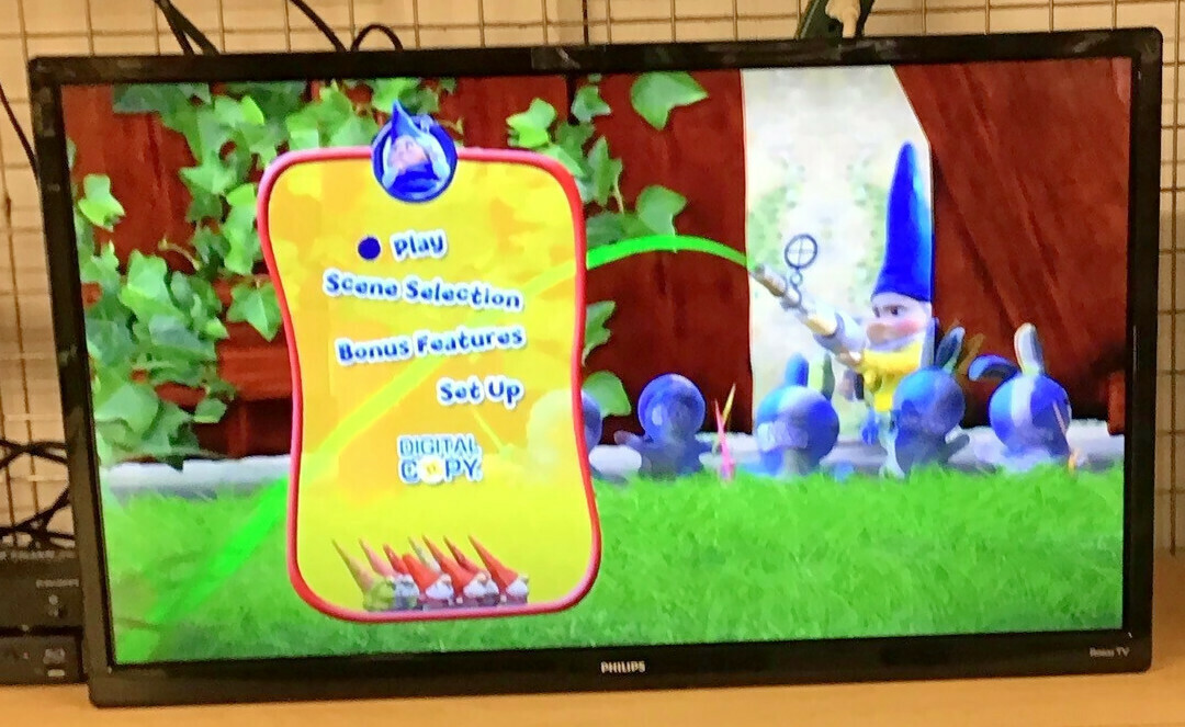 Philips 32" Class HD (720P) Smart Roku LED TV with Remote | USA Pawn