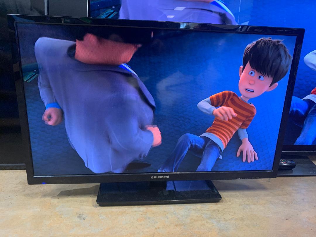32" Element ELEFW328B LED TV- Non Smart | USA Pawn
