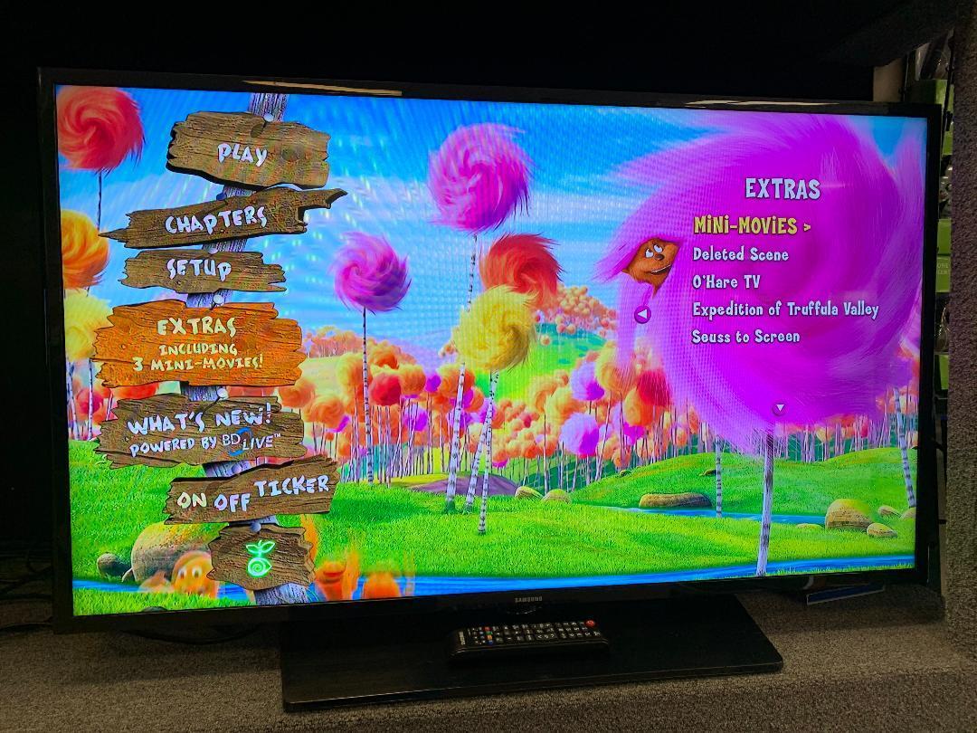 43" Samsung LED TV- Non Smart | USA Pawn