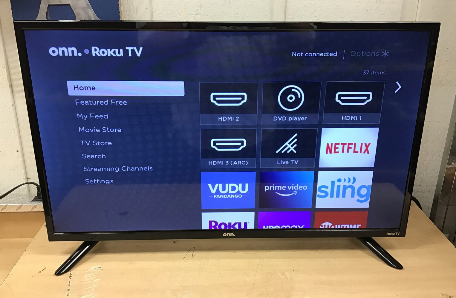 Onn Roku TV 100012589 32 Smart Tv USA Pawn