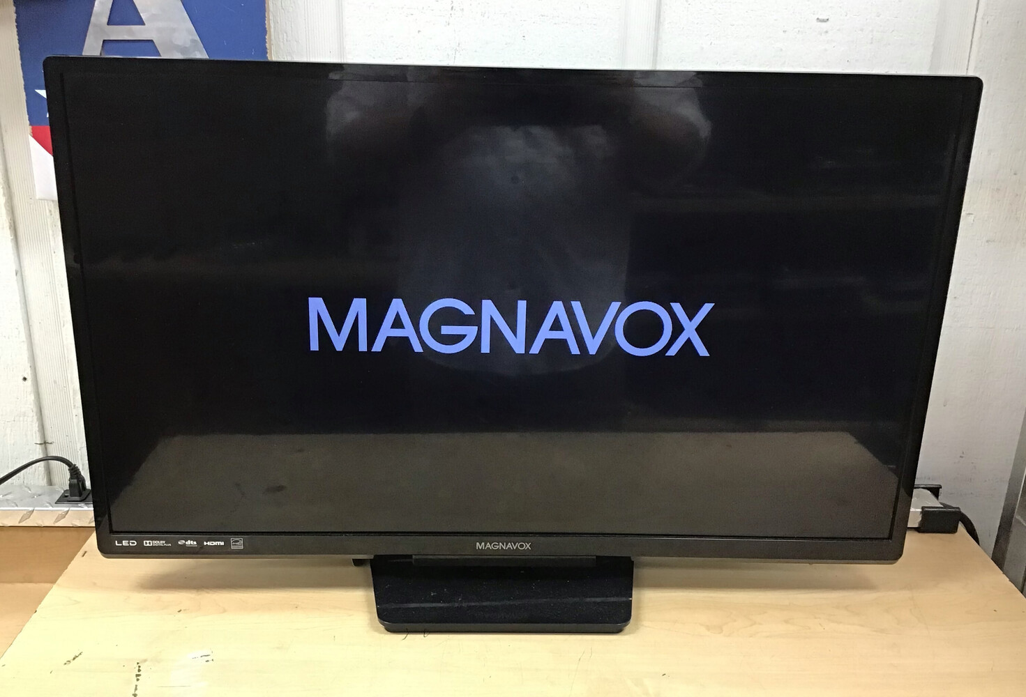 Magnavox 32MV304XF7 32" Smart TV | USA Pawn
