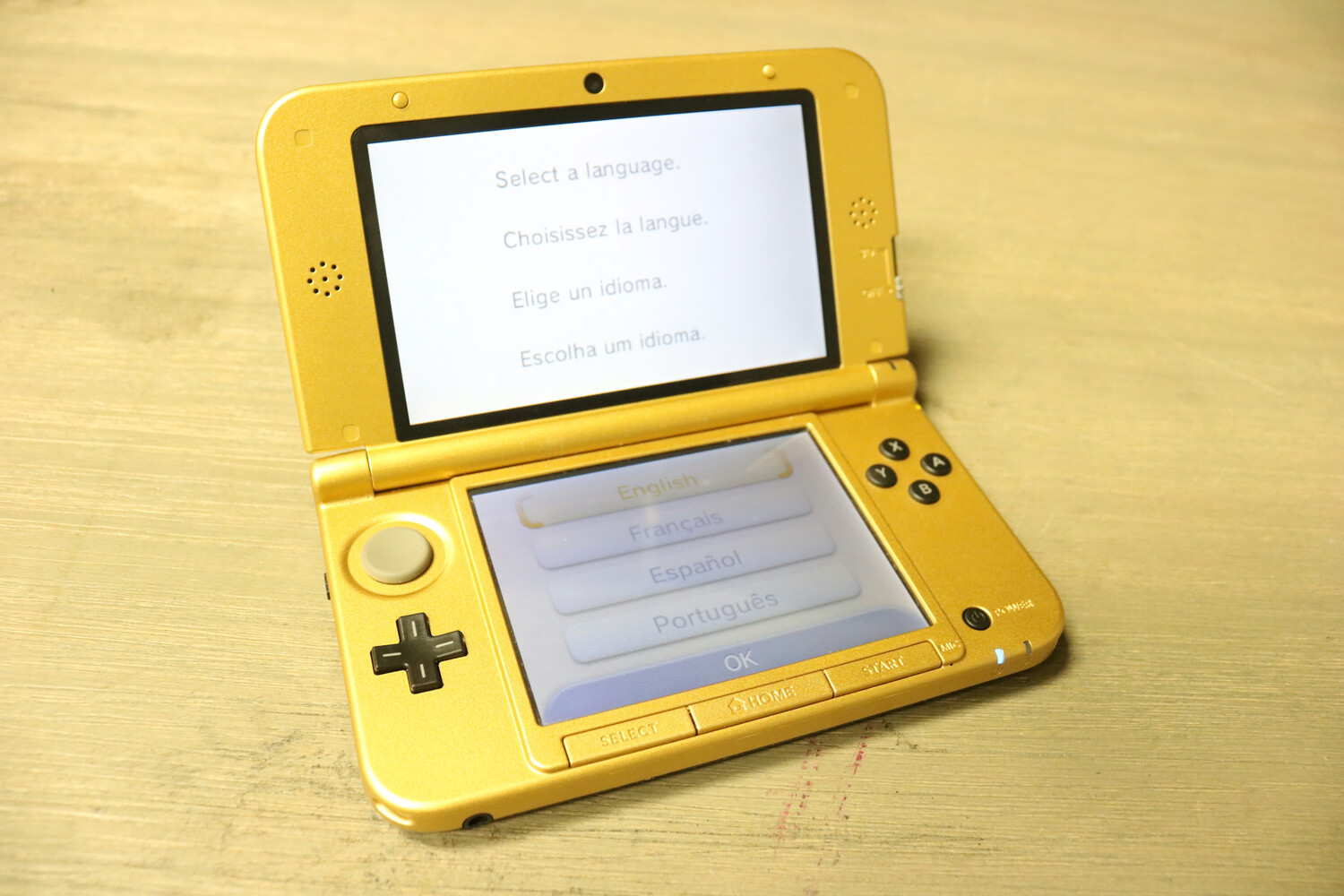 NINTENDO SPR-001 3DS Gold Zelda Link Between Edition Video Gaming ...