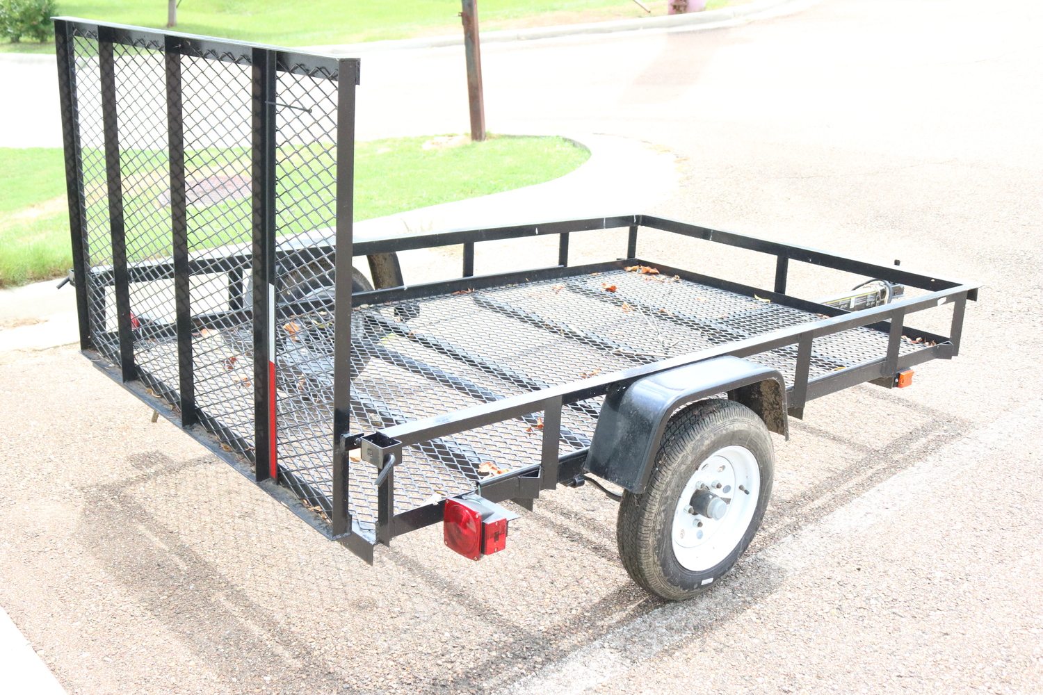Carry-On 5'x8' Wire Mesh Utility Trailer w/Rear Gate | USA Pawn