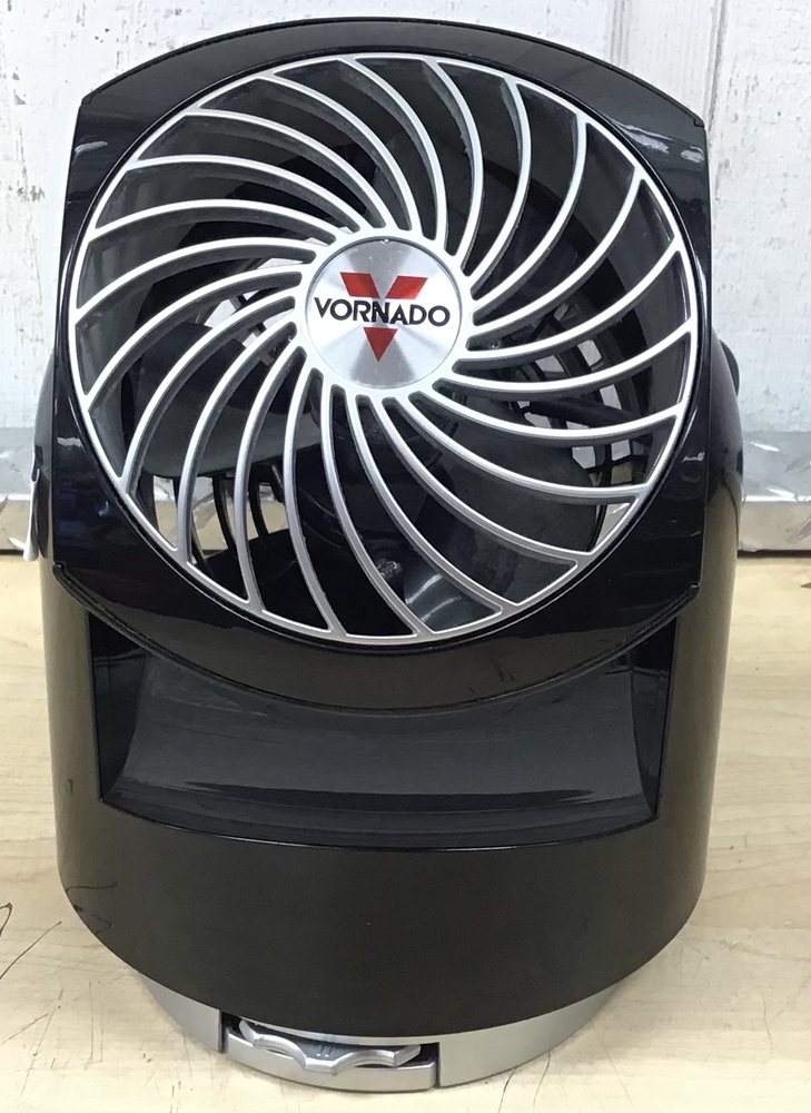 Vornado Flippi V8 Oscillating Personal Air Circulator Fan | USA Pawn