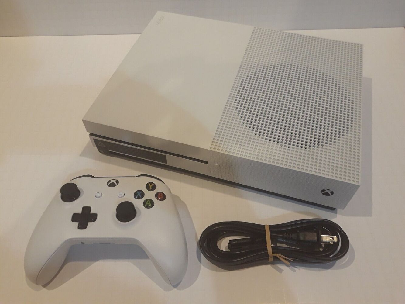 Microsoft Xbox One S | USA Pawn