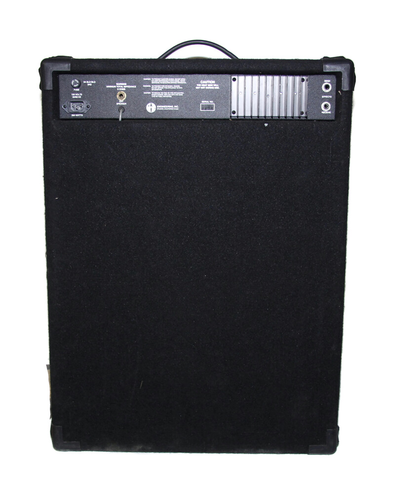 SWR Workingman's 15 Bass 15 - Inch Speaker Guitar Combo Amplifier 160 ...