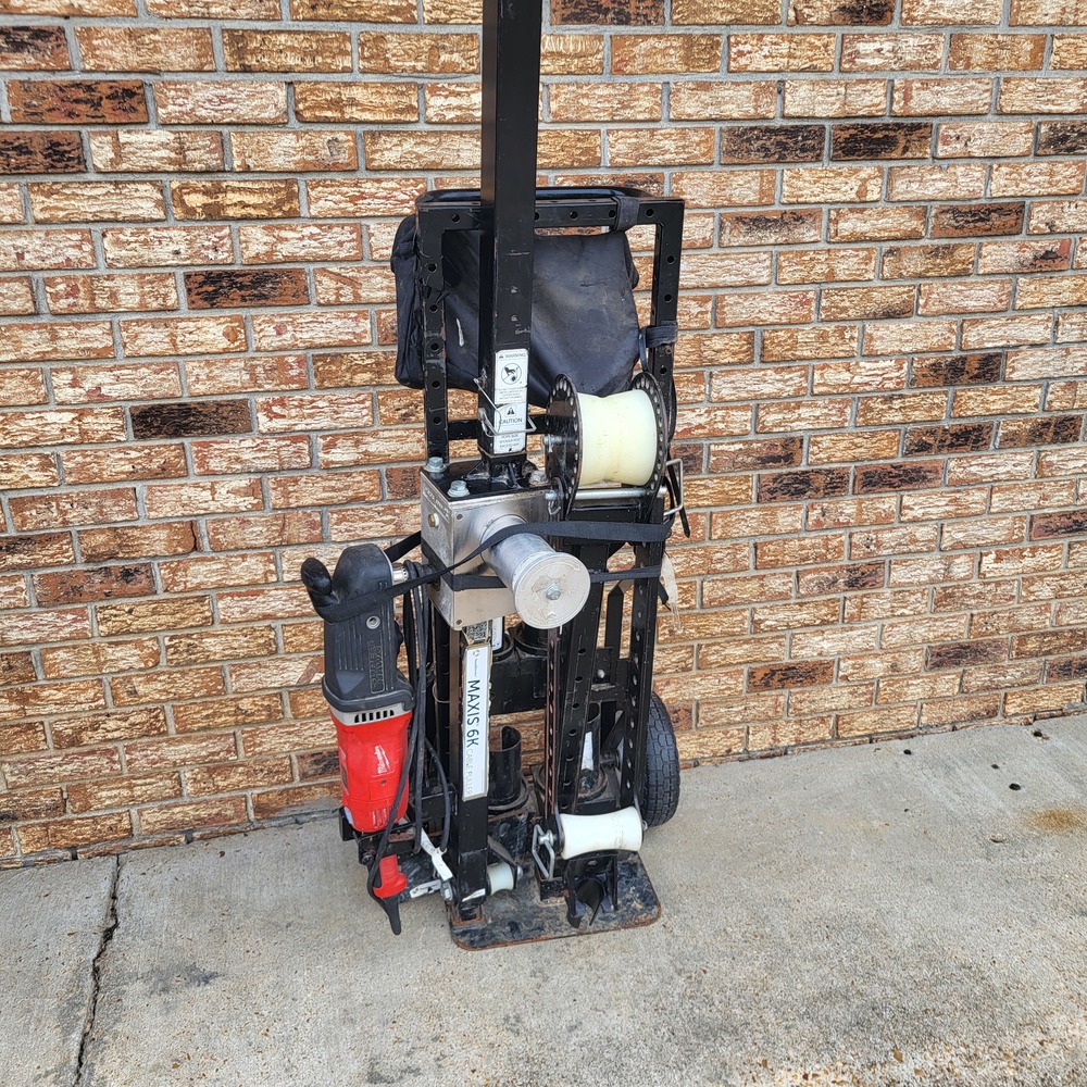 Southwire Maxis 6000# Cable Puller with Milwaukee HoleHog Motor PC100 ...