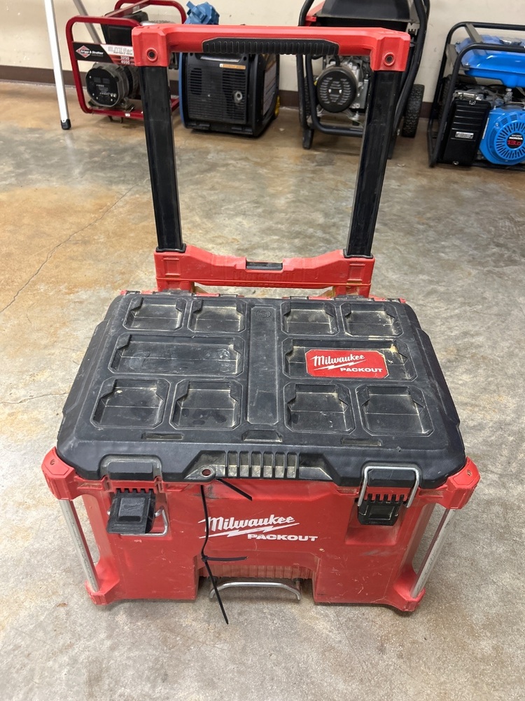 Milwaukee Packout Roll Around Tool Box | USA Pawn